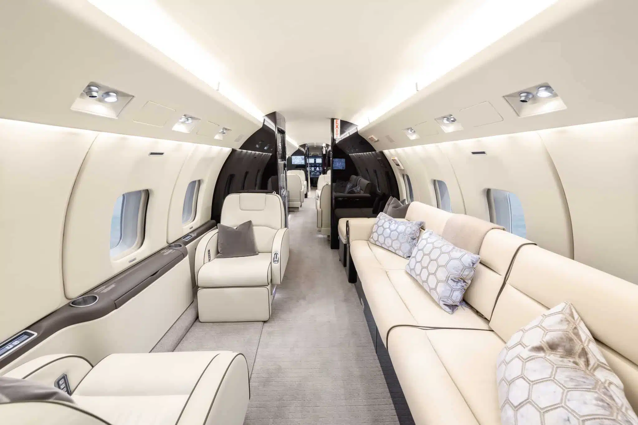 Private jet for charter - Global Express D-ACEV